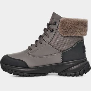 UGG | Shoes | Ugg Womens Yose Fluff V2 Boot | Poshmark